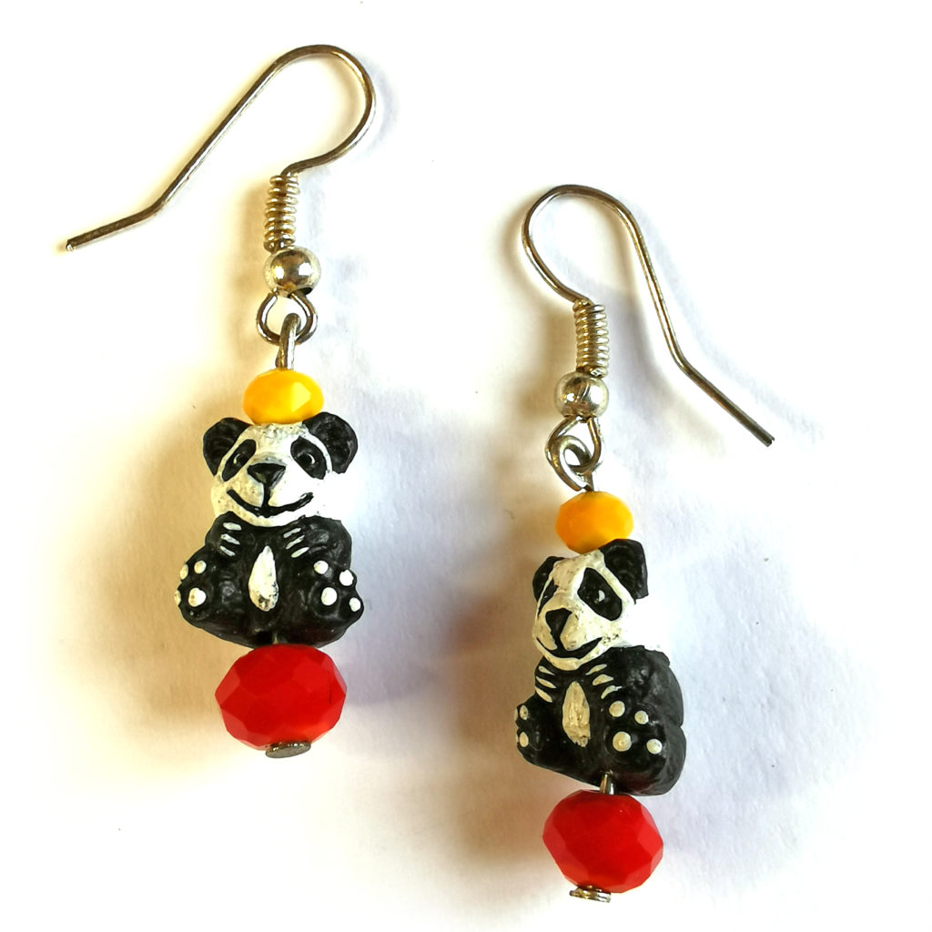 Boucles d'oreilles animal totem petits pandas et roses
